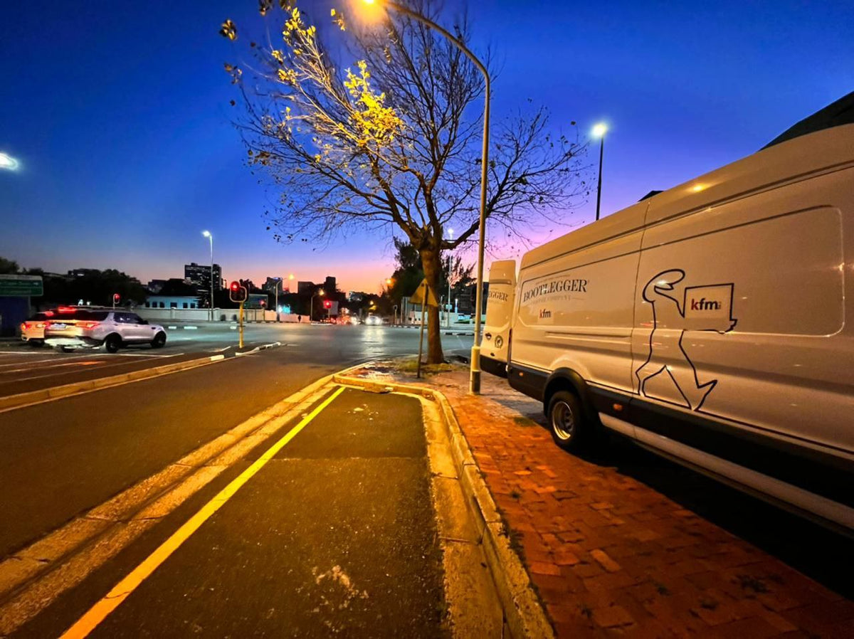 Bootlegger & KFM Stop Traffic